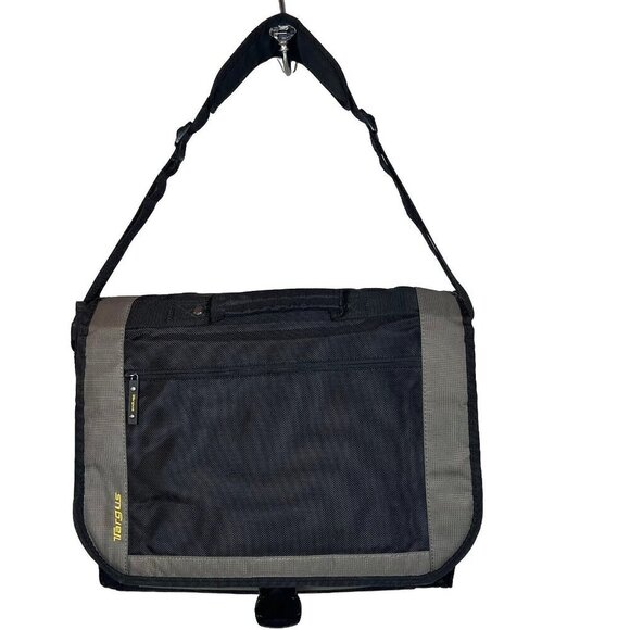 Targus | Bags | Targus Gray Black Crossbody Shoulder Strap Laptop ...